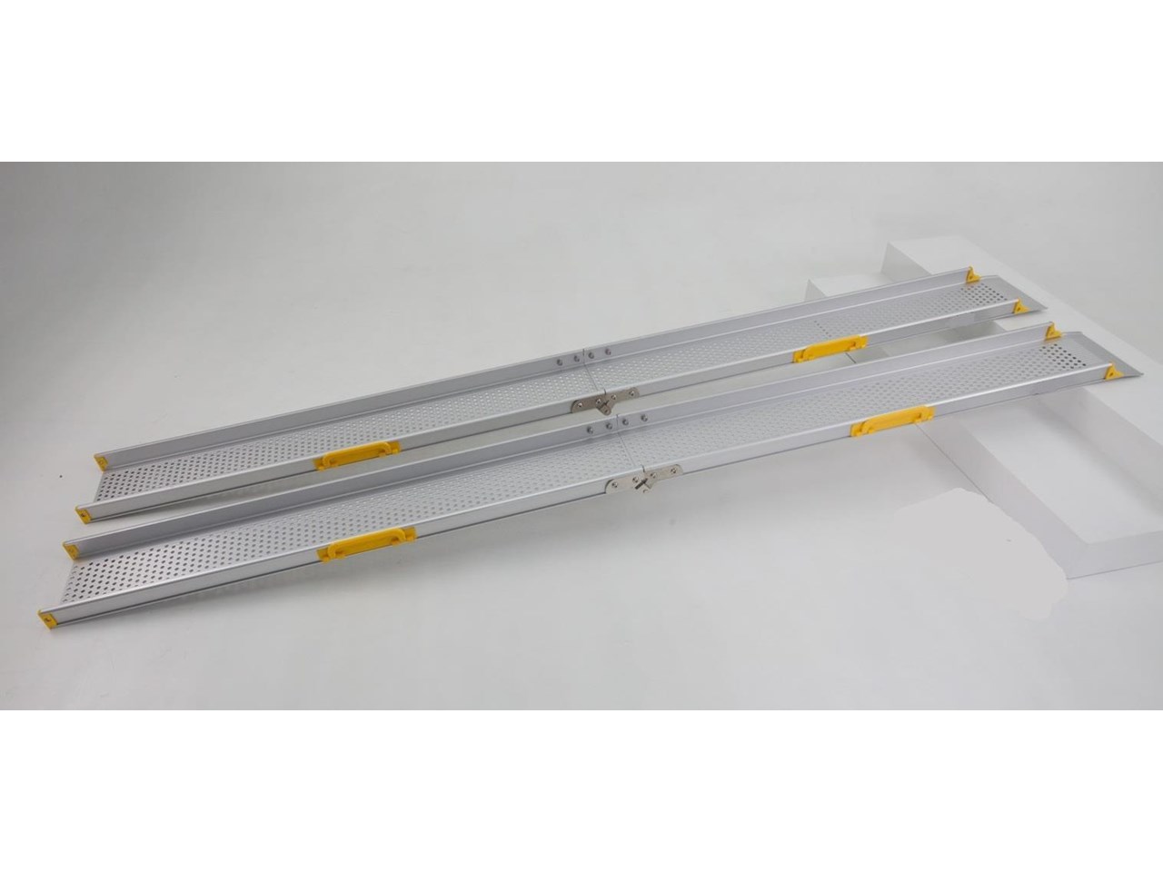 JETLAND 2.4M 270KG HALF FOLD CHANNEL WHEELCHAIR RAMP for sale (refcode ...