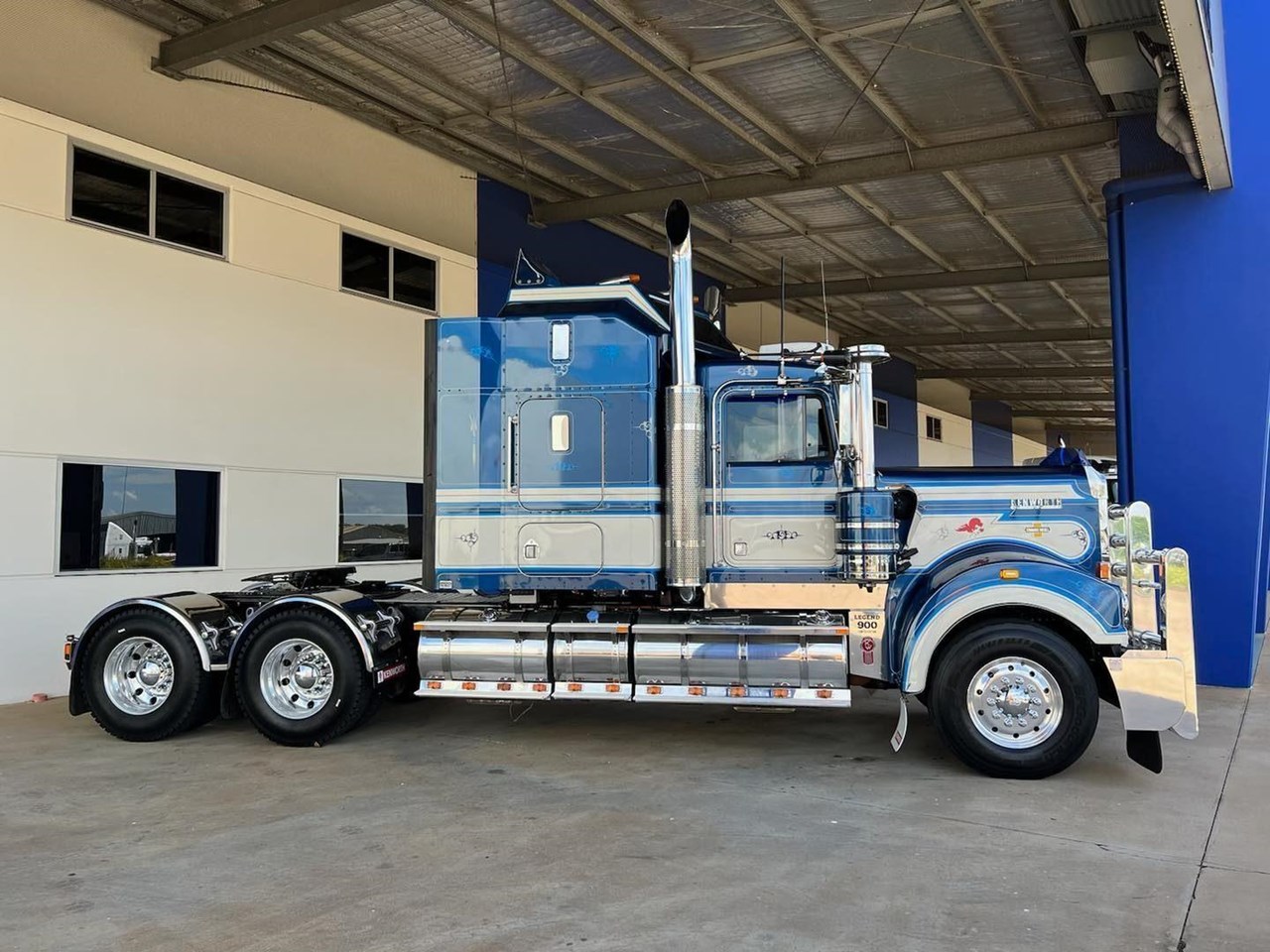 2018 KENWORTH T900 for sale (refcode TA1216908)