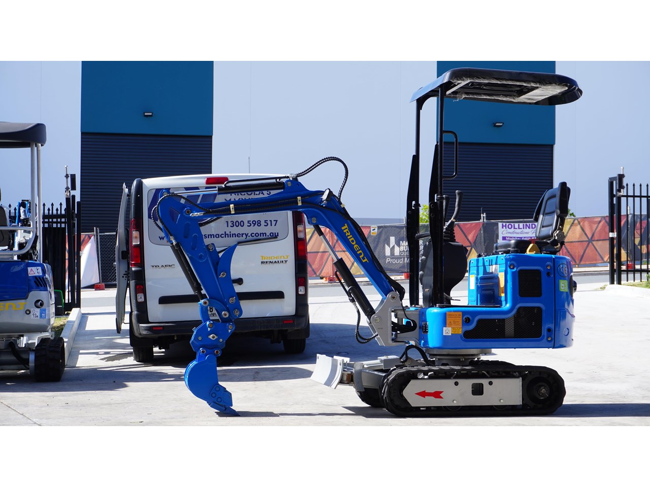 TRIDENT 1.2T EXCAVATOR EXPENDABLE TRACK, QUICK HITCH, SWING BOOM, 400MM ...