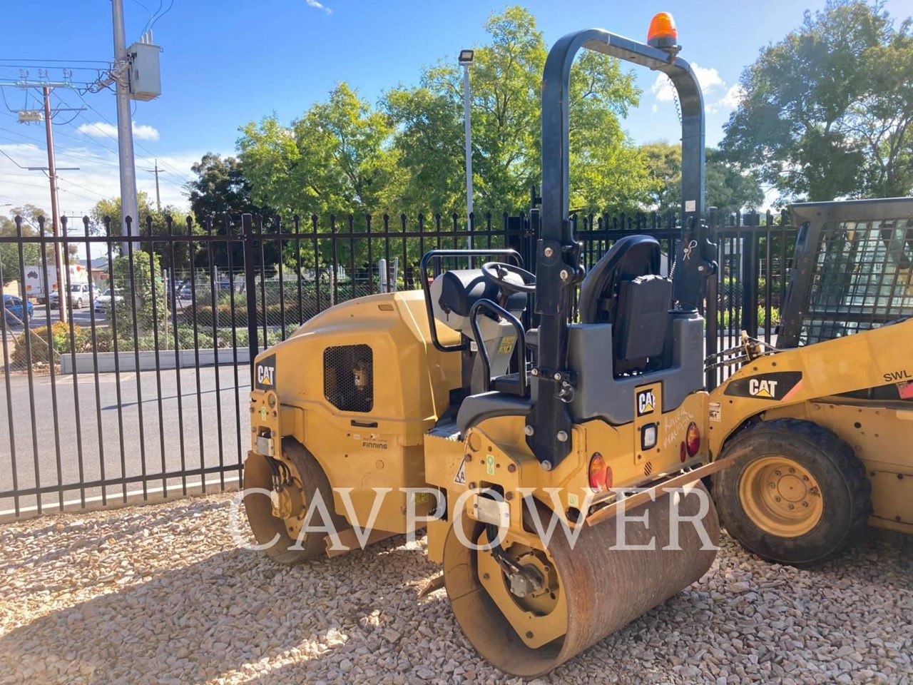 2016 CATERPILLAR CB24B for sale (refcode TA1187906)