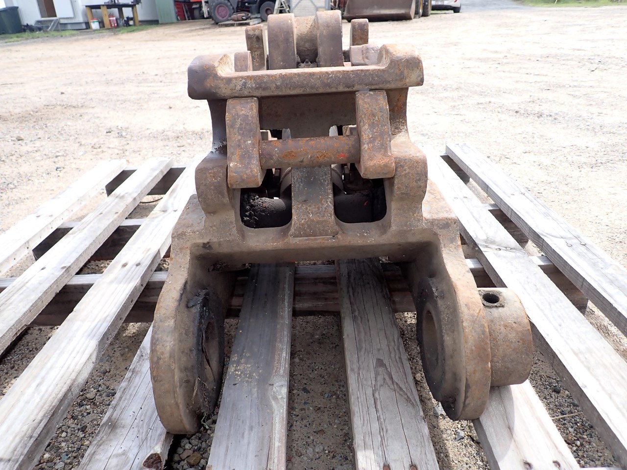 DROMONE 14 TON QUICK HITCH for sale (refcode TA1218529)