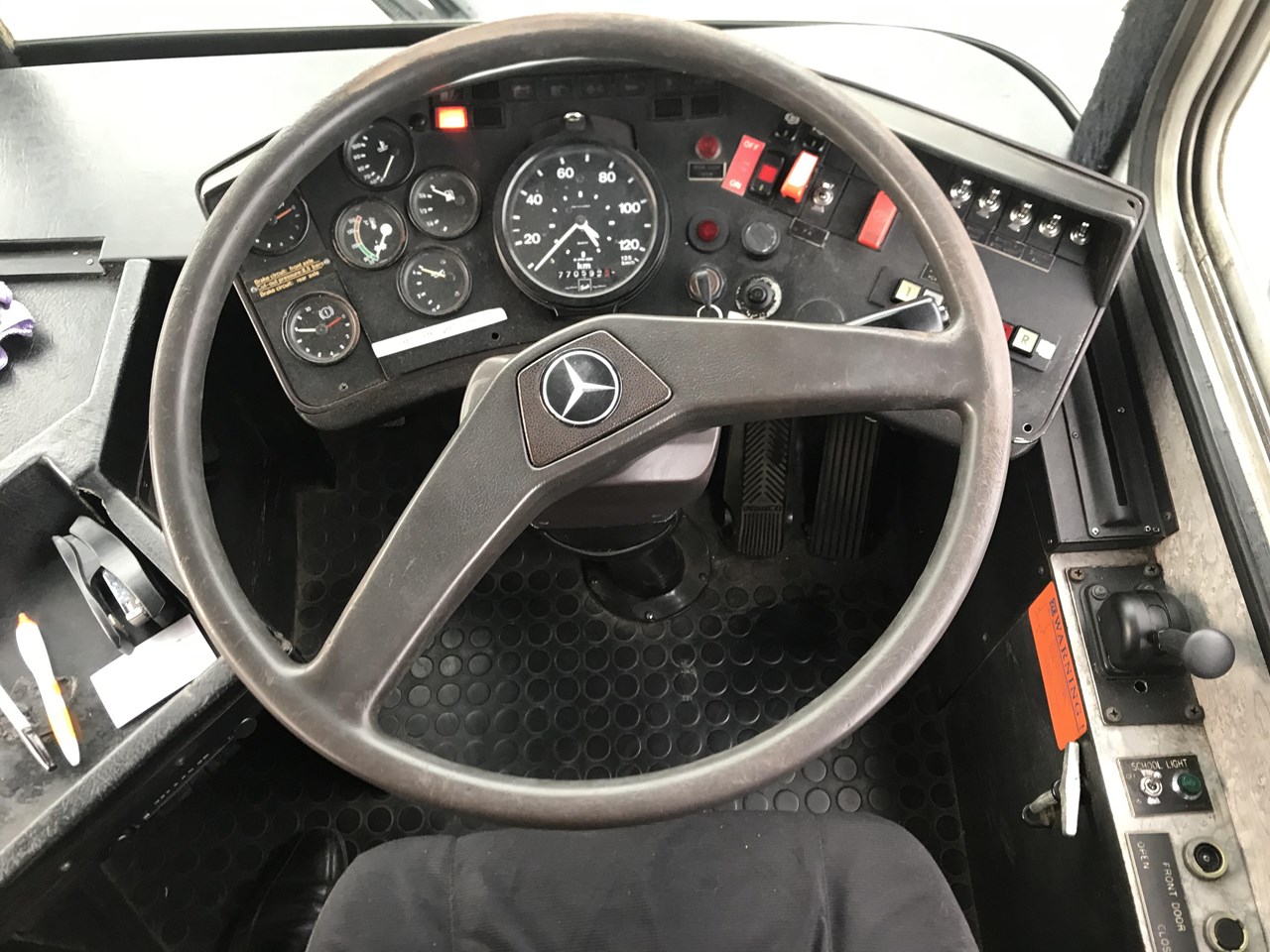 1994 MERCEDES-BENZ 0405 BUS, 1994 MODEL for sale (refcode TA1220062)