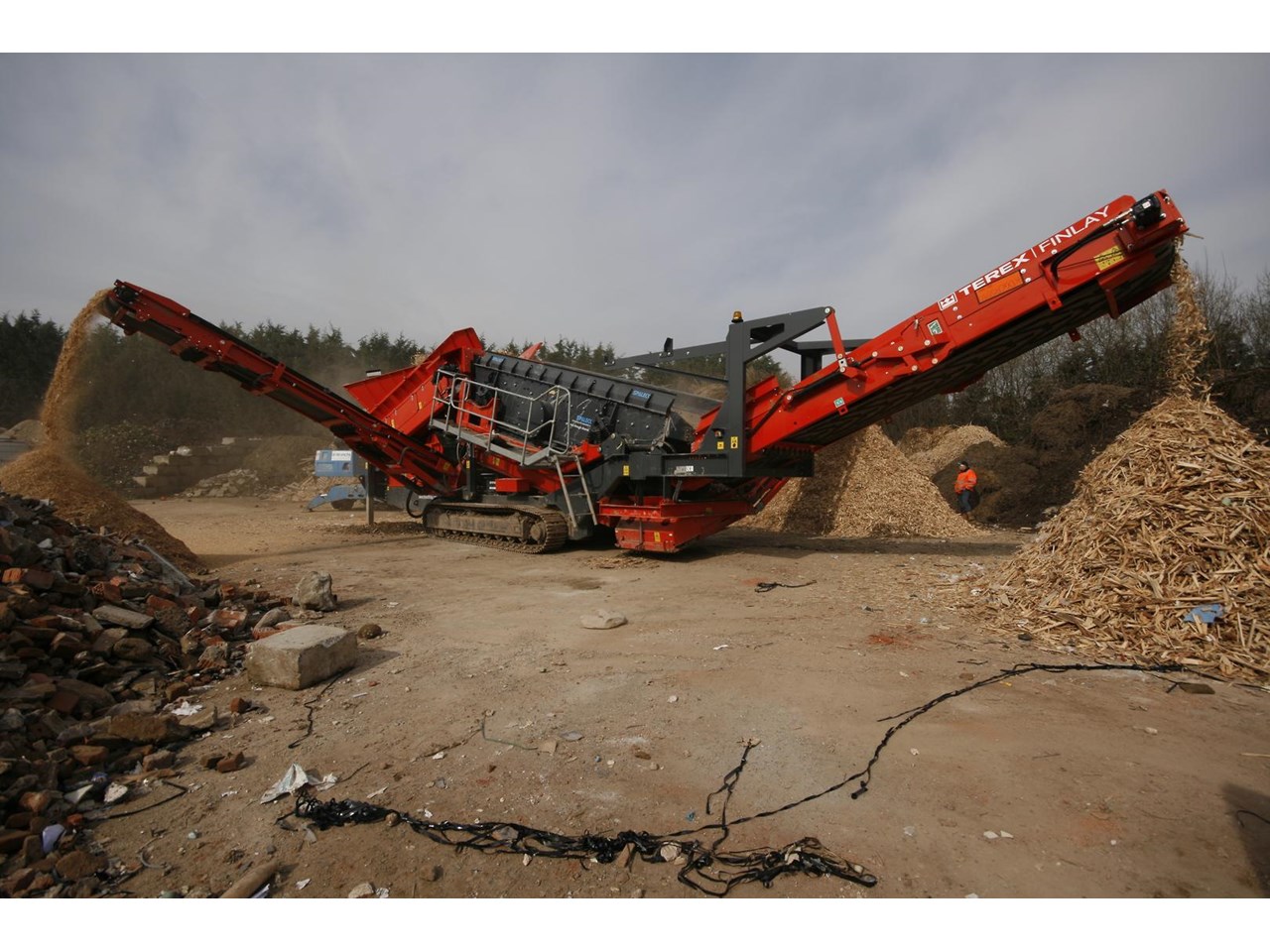 2023 TEREX FINLAY 883+ SPALECK RECYCLING SCREEN for sale (refcode ...