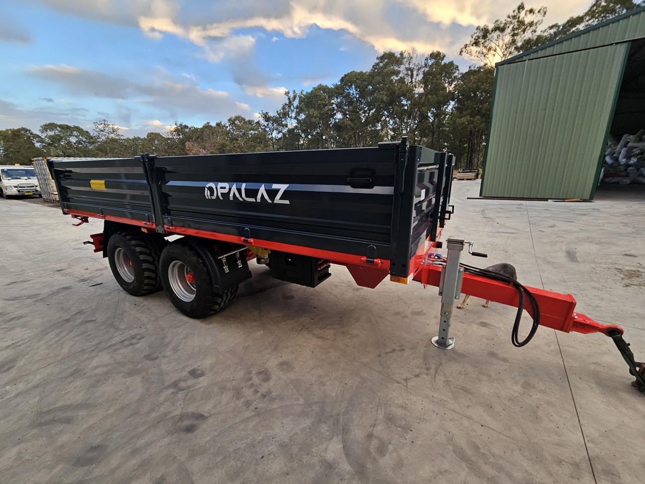PALAZ 15 TON TANDEM AXLE FARM TIPPING TRAILER for sale (refcode TA1215242)
