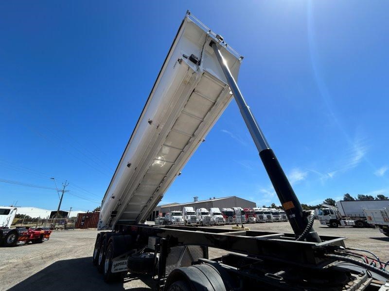 2022 JAMIESON BOOMER TRI AXLE HARDOX STEEL TIPPER TRAILER for sale ...