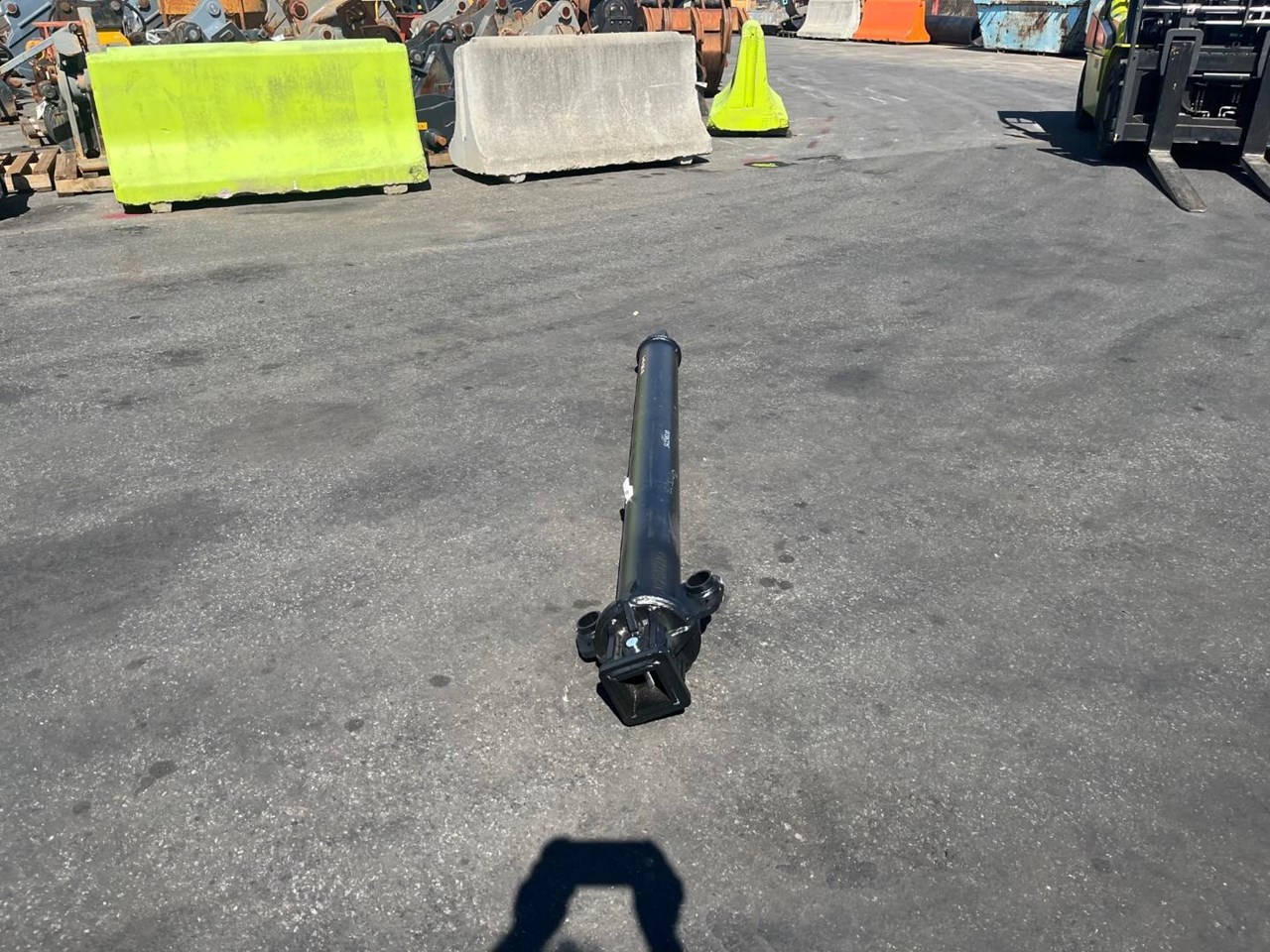 DIGGA 2140MM LONG AUGER EXTENSION for sale (refcode TA1223353)