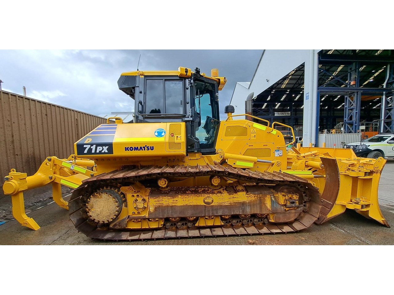 2022 KOMATSU D71PX-24 for sale (refcode TA1216291)