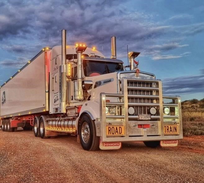 2021 KENWORTH T909 for sale (refcode TA1225012)