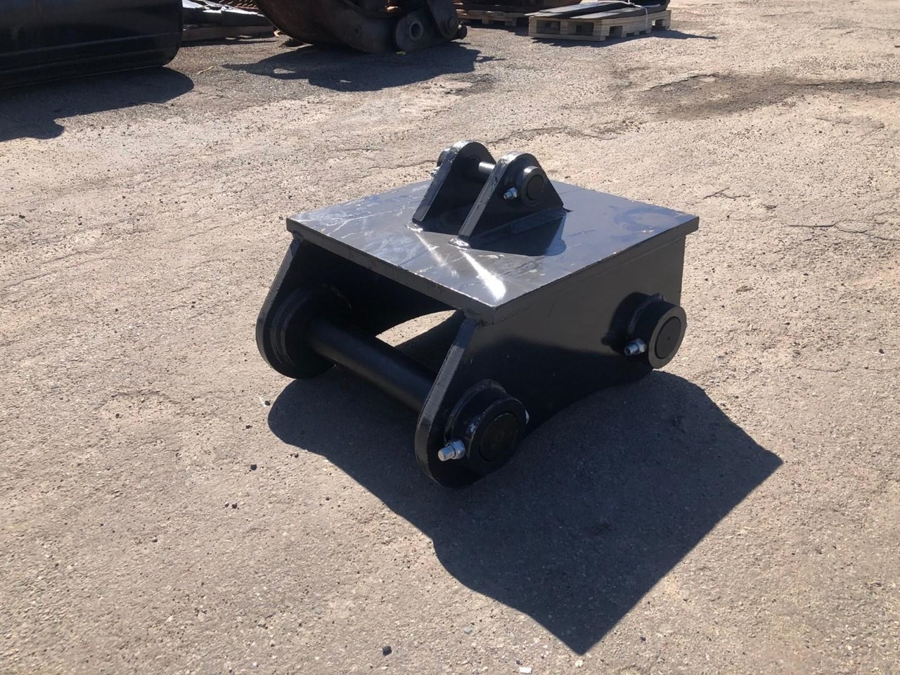AU BUCKETS AUGER DRIVE HEAD BRACKET for sale (refcode TA1225577)