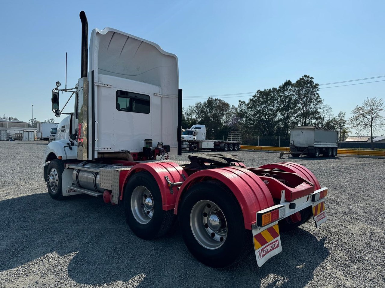 2013 KENWORTH T403 for sale (refcode TA1198778)