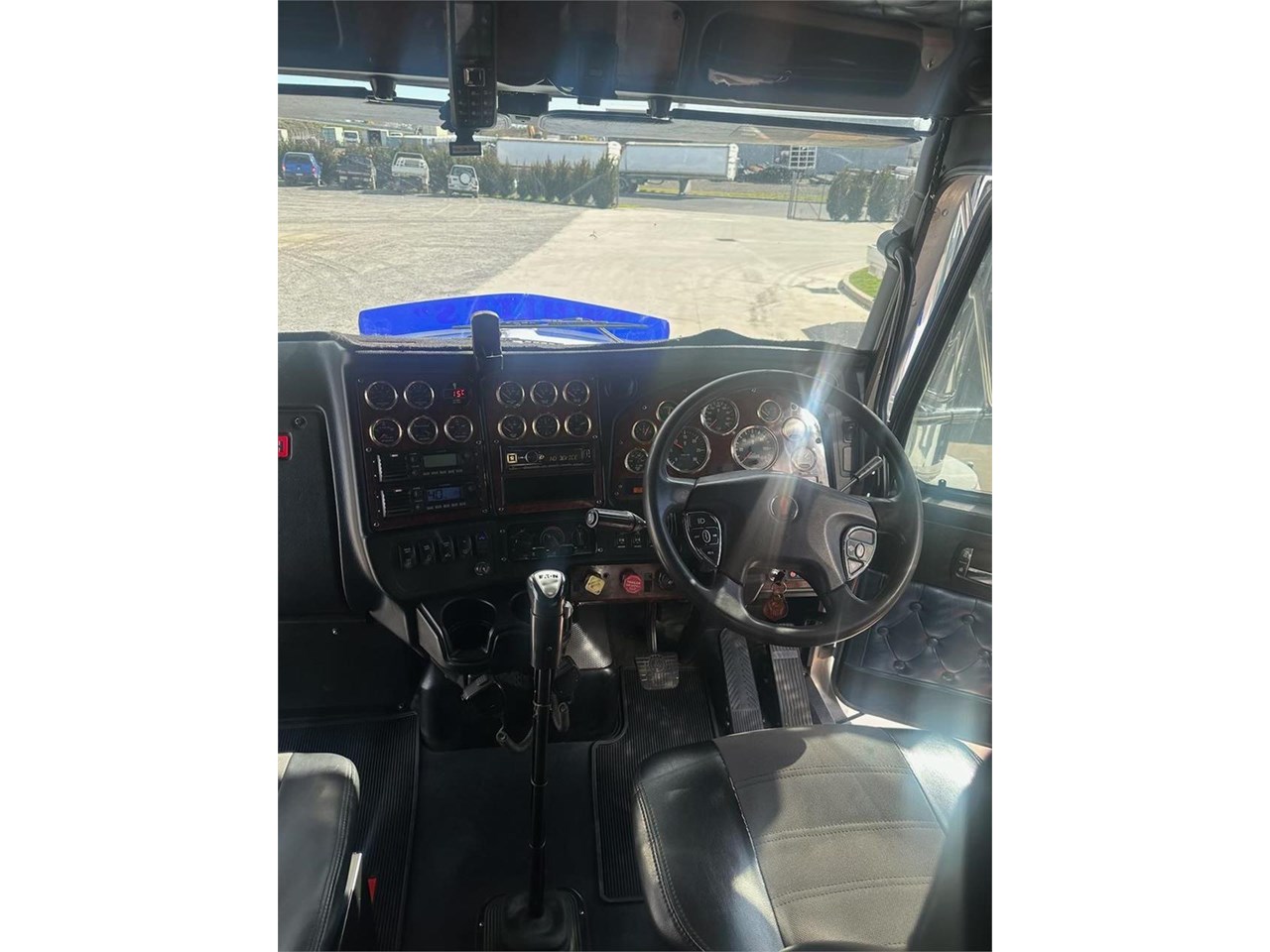 2019 KENWORTH T409 SAR for sale (refcode TA1235294)