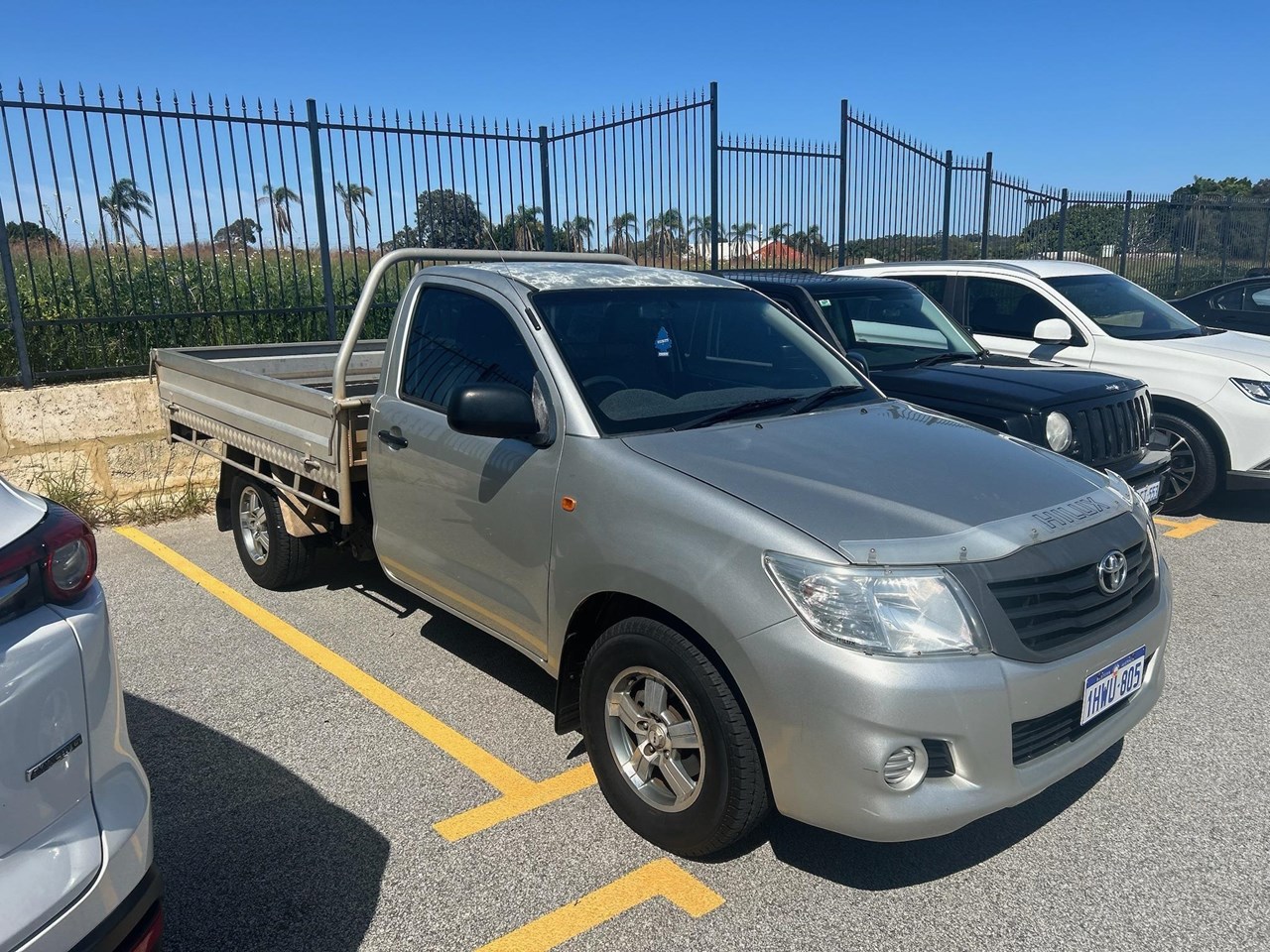 2013 TOYOTA HILUX TGN16R MY12 Workmate Cab Chassis Single Cab 2dr Auto ...