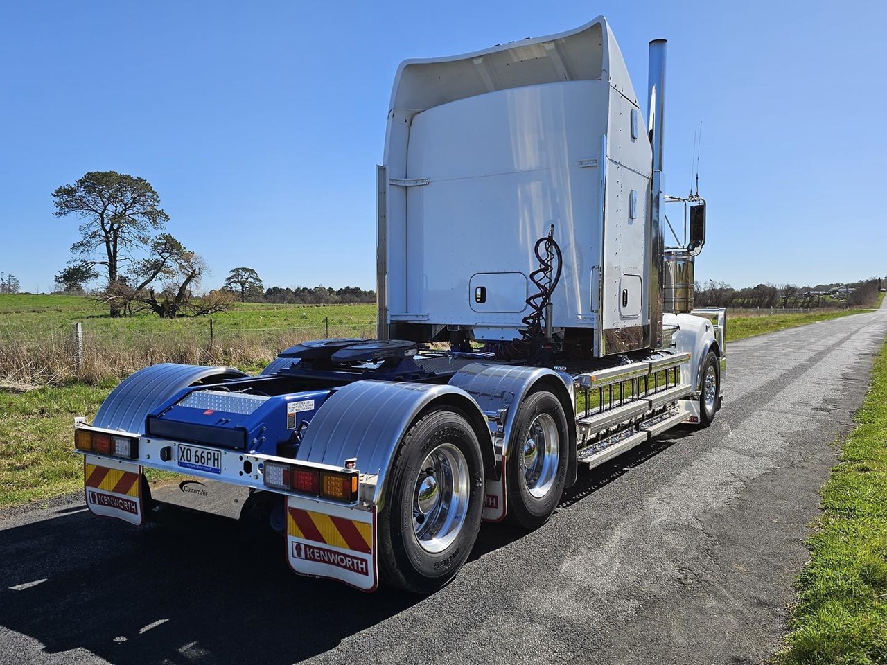 2022 KENWORTH T909 for sale (refcode TA1234178)