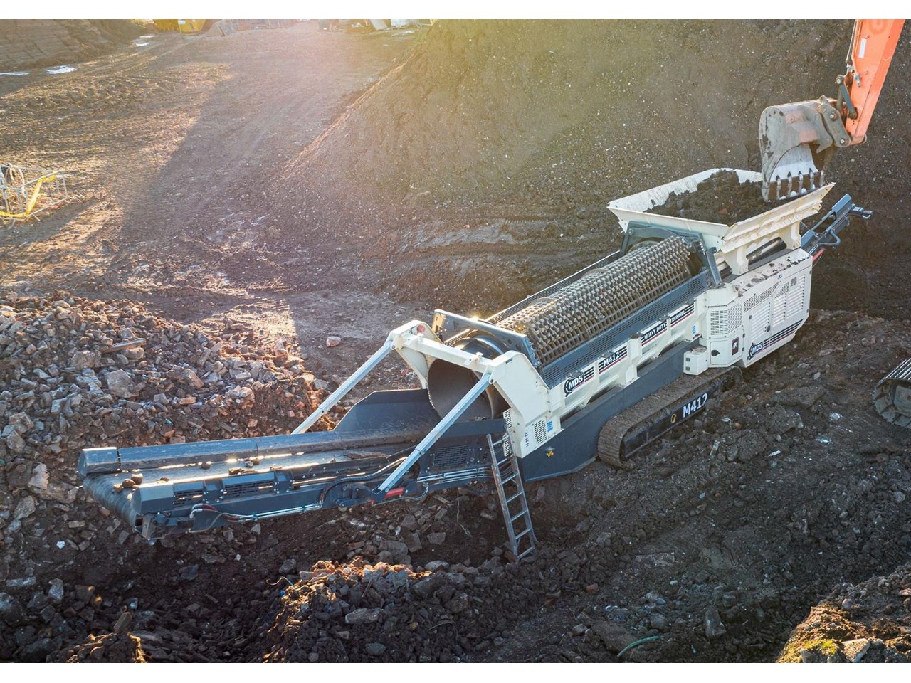 TEREX M412 MOBILE TRACK TROMMEL for sale (refcode TA1209481)