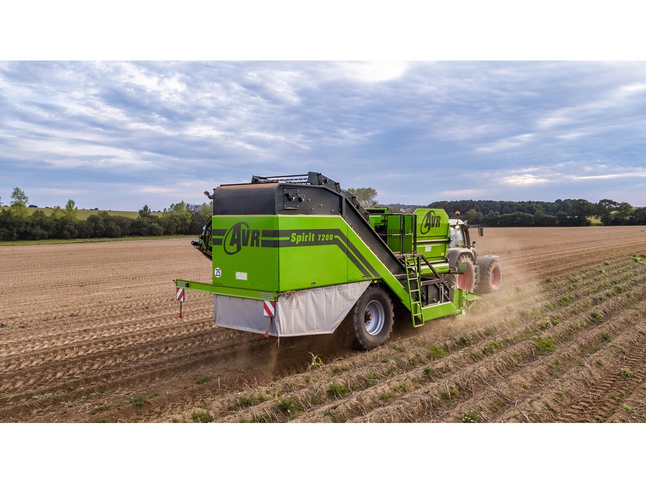AVR 7200 2 ROW BUNKER POTATO HARVESTER for sale (refcode TA1275792)