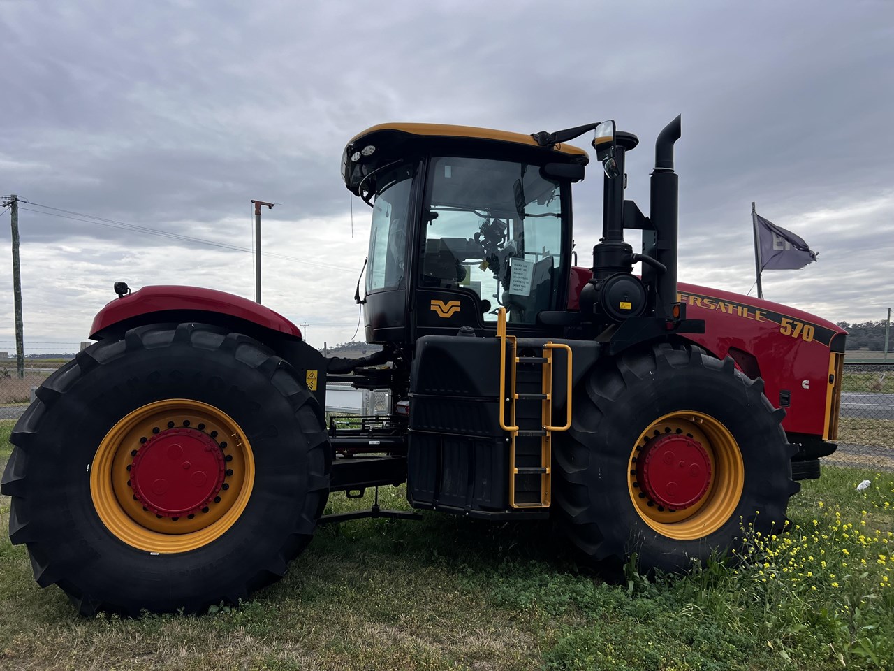 2025 VERSATILE 570 HHT for sale (refcode TA1286957)