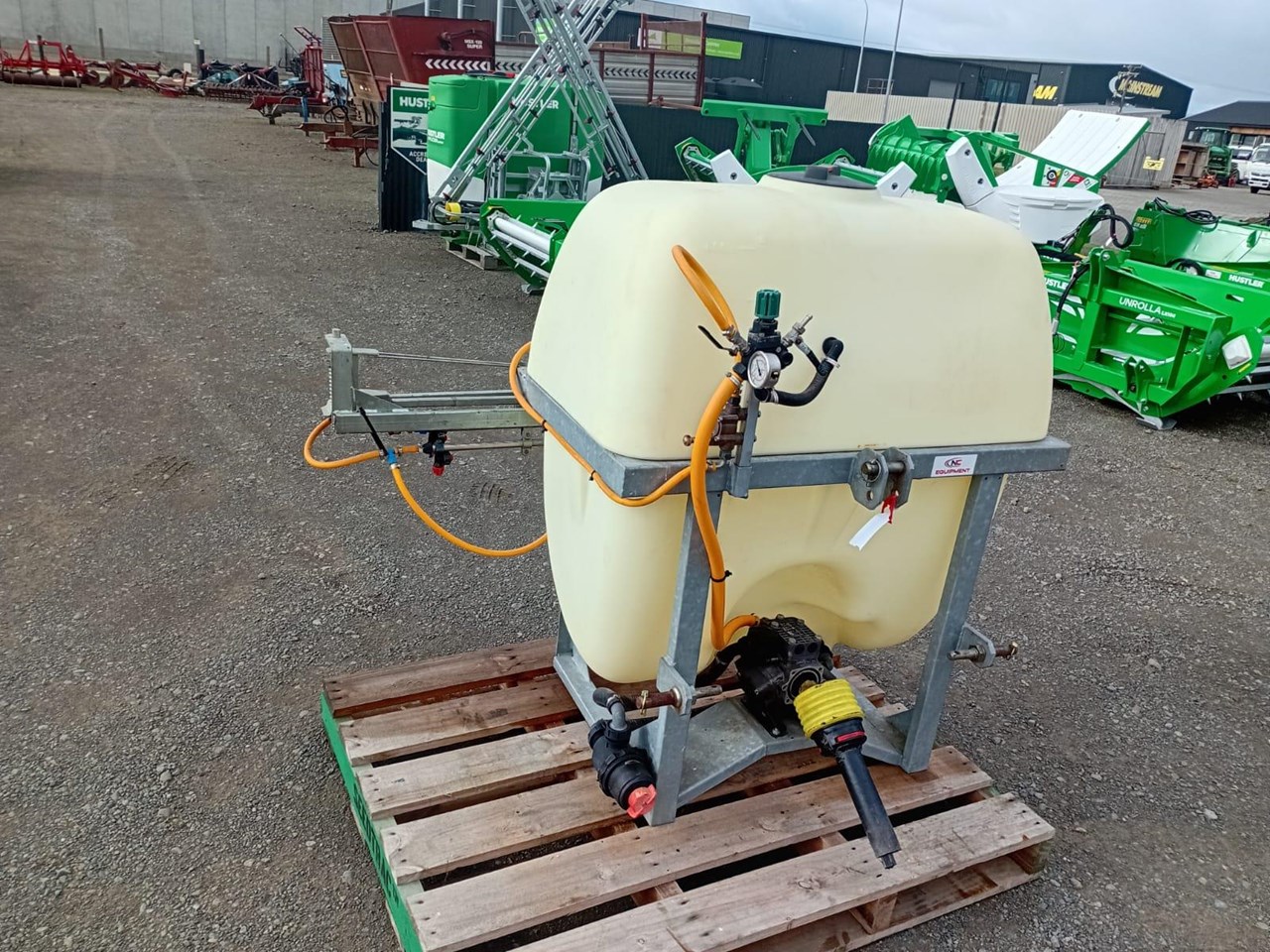 AGRIPOWER AGRIPOWER 600 X 6M SPRAYER for sale (refcode TA1289932)