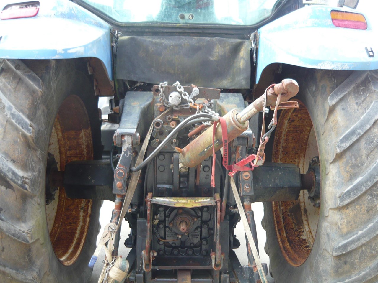 2004 NEW HOLLAND TG255 for sale (refcode TA1297078)