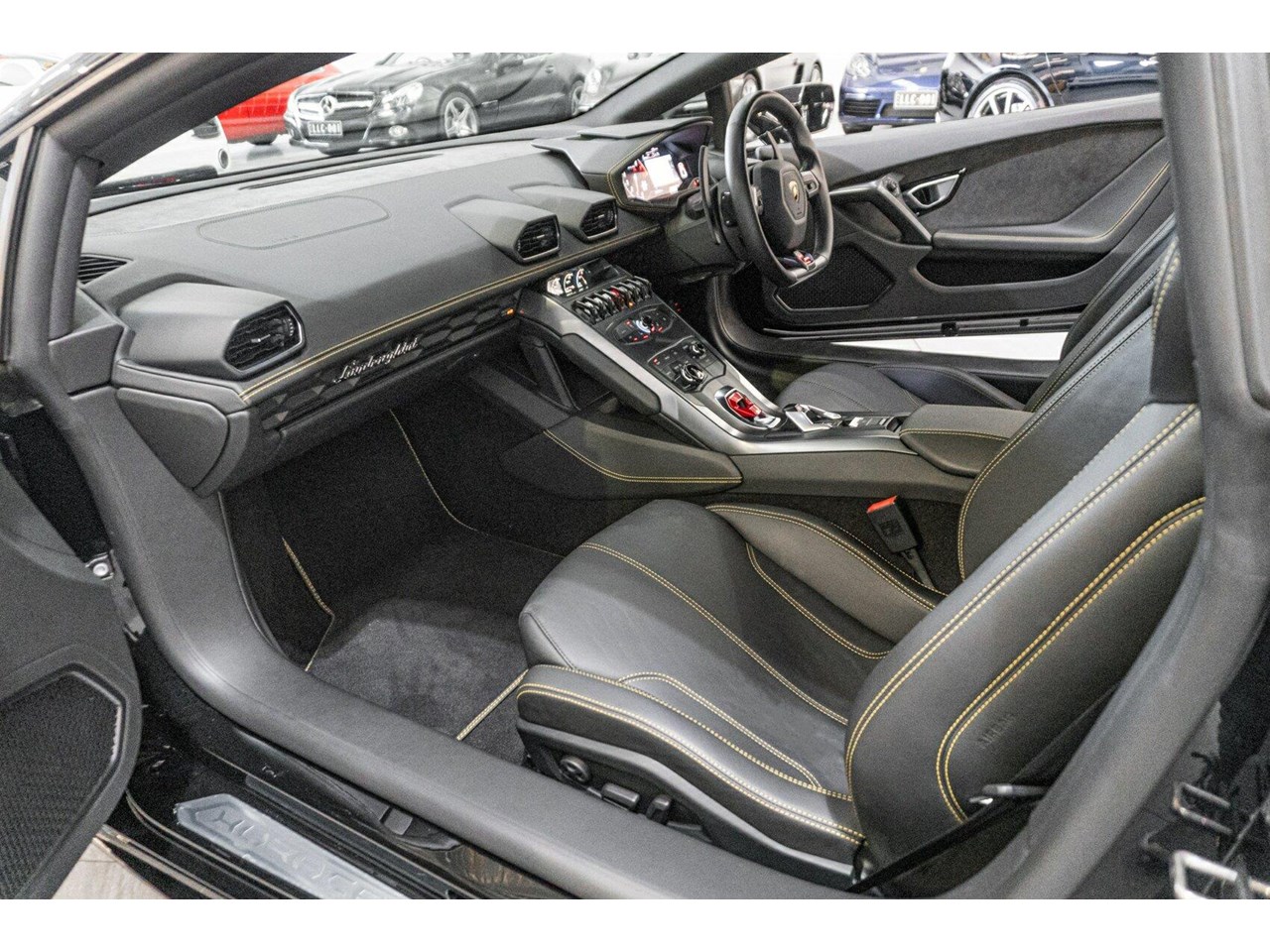 2015 LAMBORGHINI HURACAN for sale (refcode TA1299661)