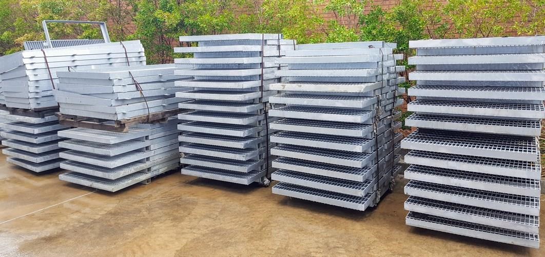 STEEL GRATES GRID MESH GRATES for sale (refcode TA916416)