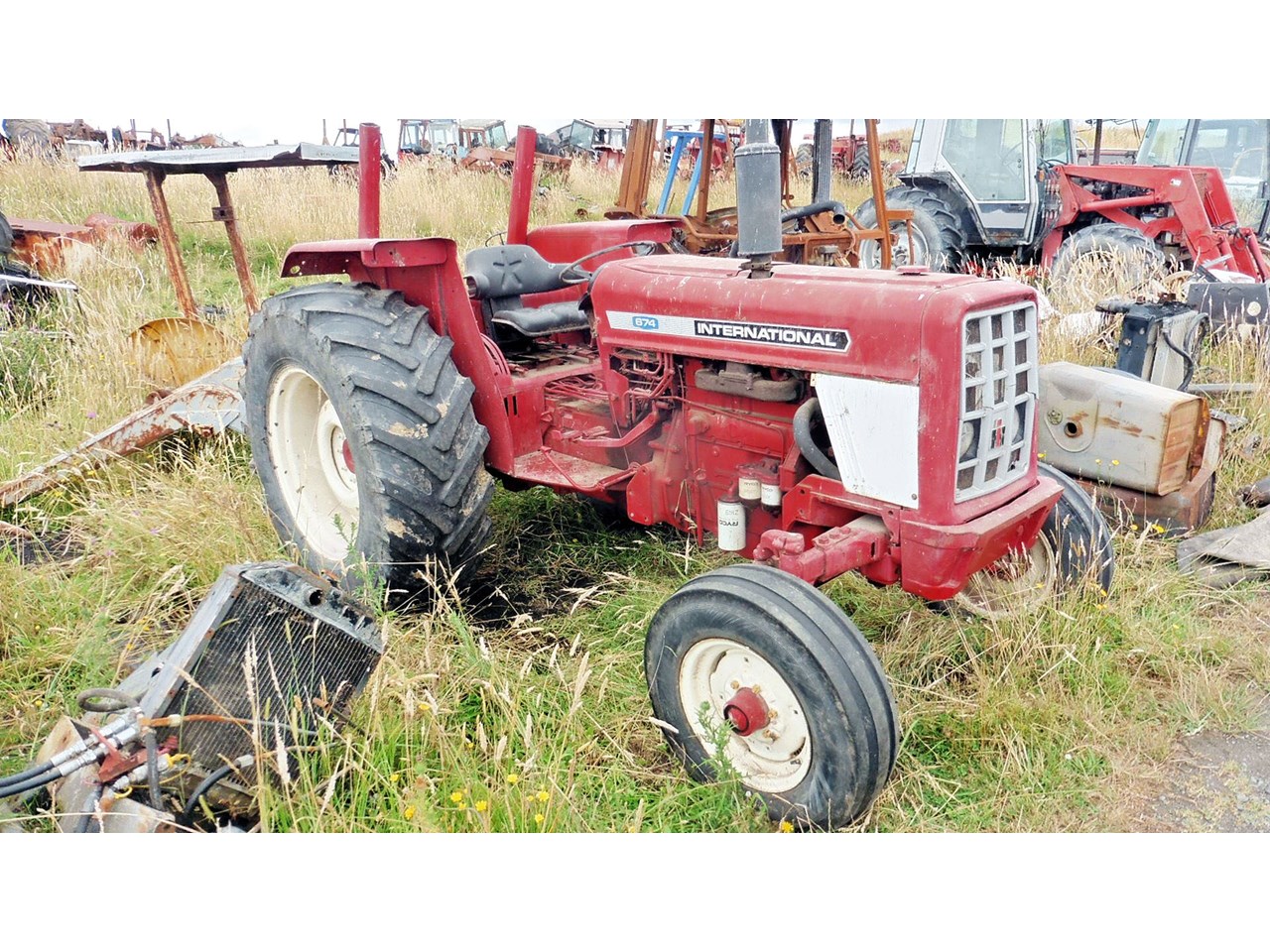 CASE IH 674 for sale (refcode TA939092)