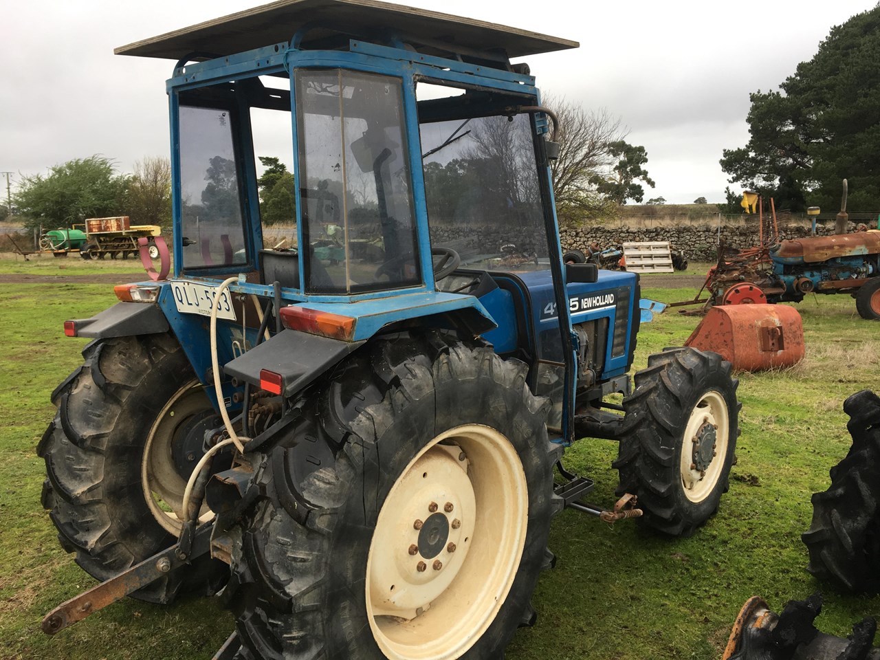 NEW HOLLAND 4135 for sale
