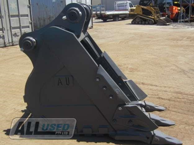 AU BUCKETS TRENCH BUCKET WITH TEETH AND SIDE CUTTERS for hire