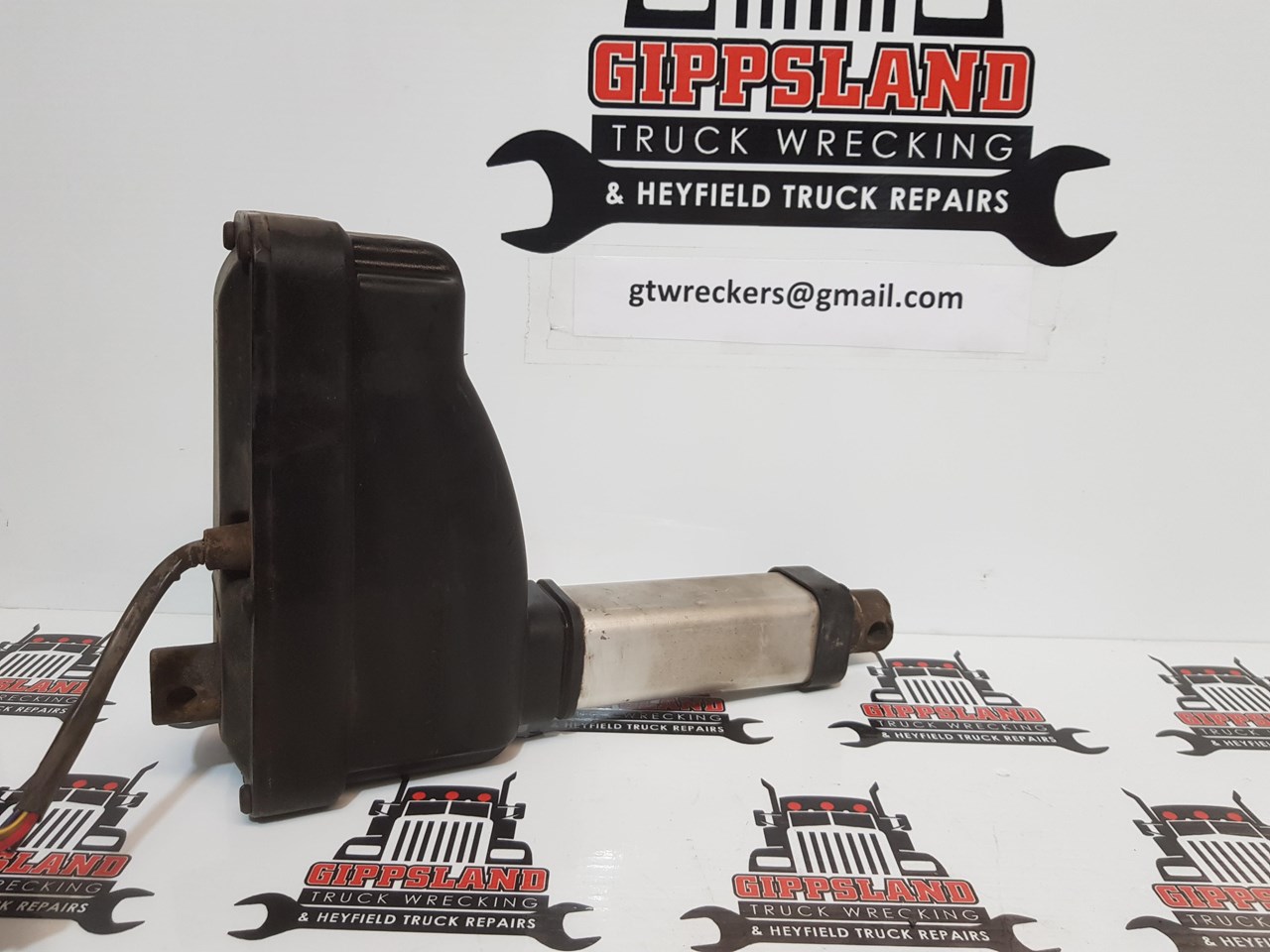 FREIGHTLINER ARGOSY STEP MOTOR THOMSON FREIGHTLINER ARGOSY for sale