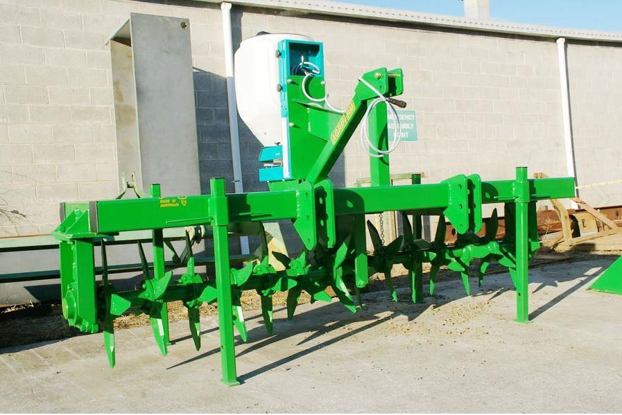 AGRIFARM AV300 AGRIVATOR AERATOR SERIES (3M) for sale (refcode TA1094700)