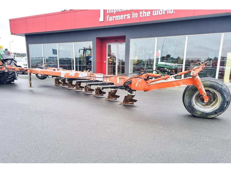 HOWARD HOWARD 8 FURROW PARAPLOW for sale