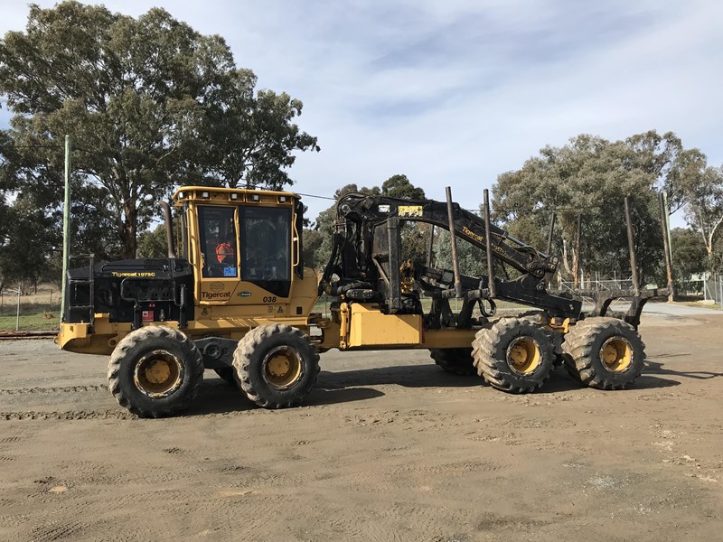 2017 TIGERCAT 1075C for sale