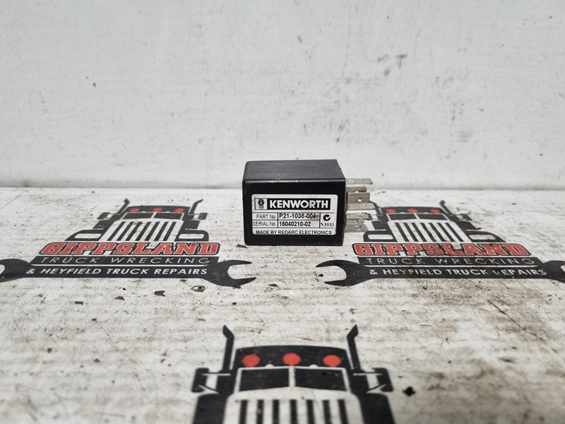 KENWORTH INDICATOR FLASHER RELAY P21-1038-004 for sale