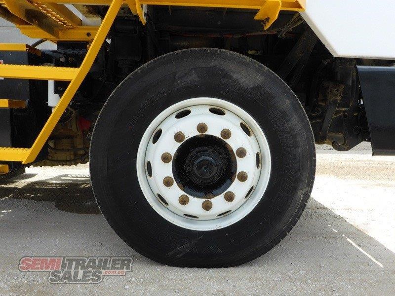 DAYSWORTH YARD TUG KALMAR TERMINAL TRACTOR TUG for sale