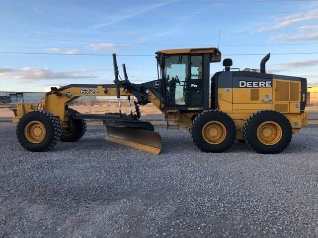2015 JOHN DEERE 672G for sale