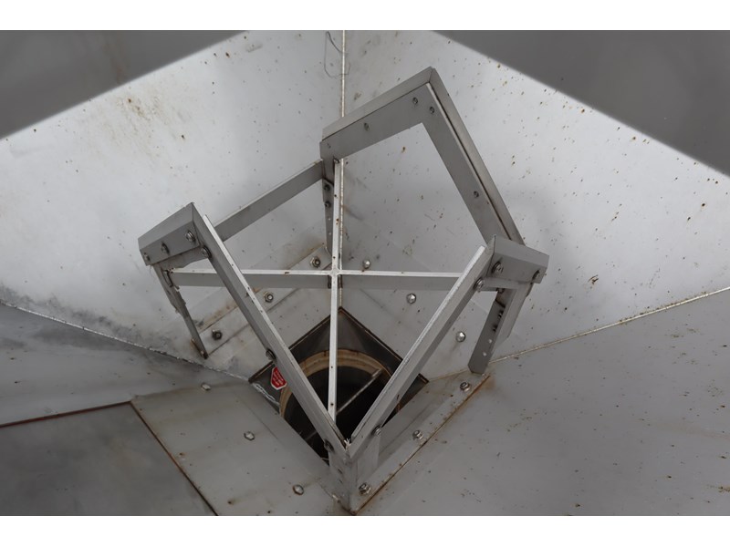 STAINLESS STEEL BULKER BAG UNLOADER HOPPER 1800L for sale