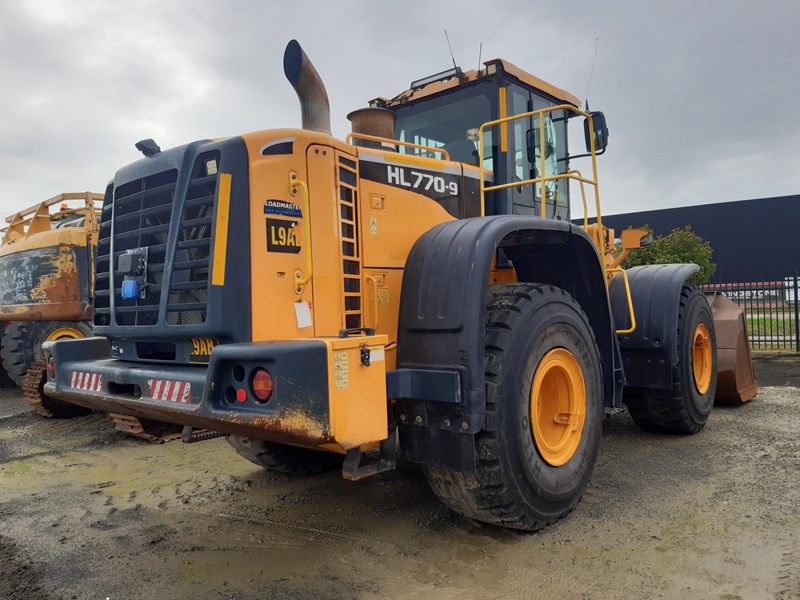 HYUNDAI HL770-9 for sale