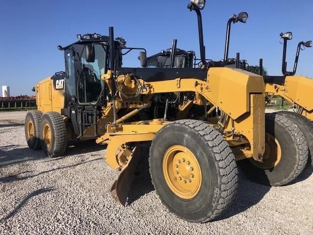 2015 CATERPILLAR 12M3 for sale