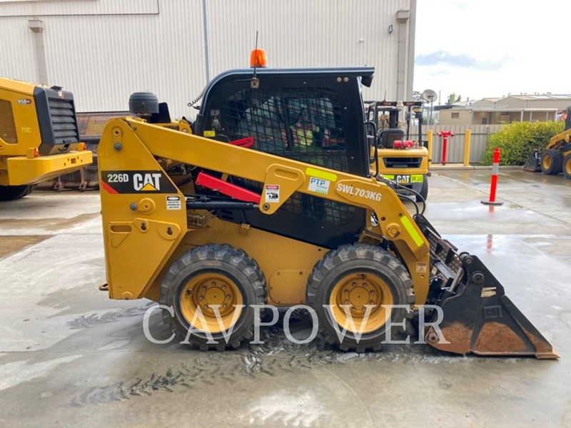 2017 CATERPILLAR 226D for sale