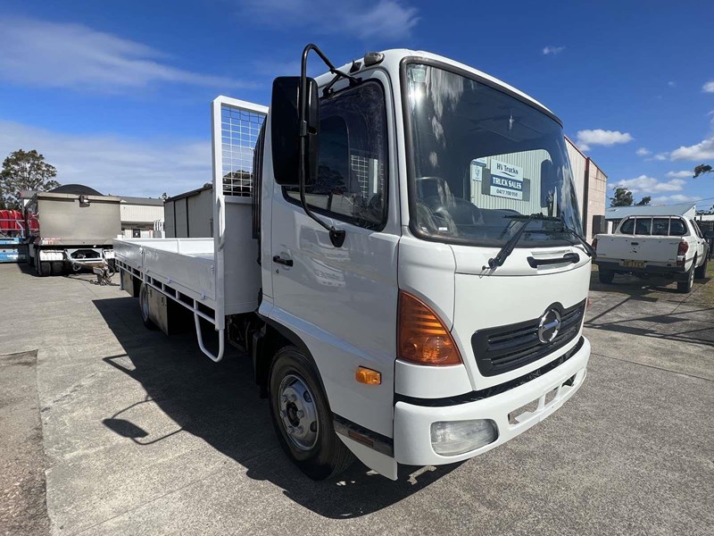 2004 HINO FC RANGER for sale