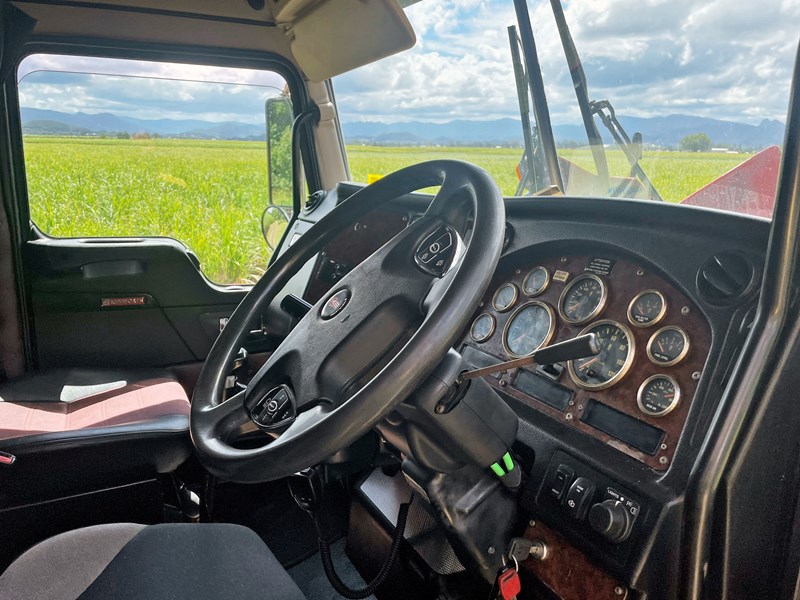 2014 KENWORTH T409 for sale