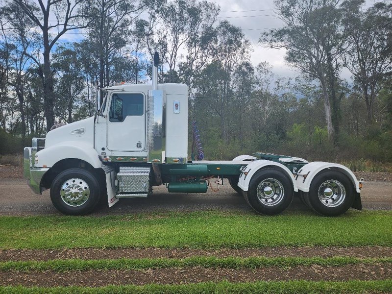 2006 KENWORTH T350 for sale
