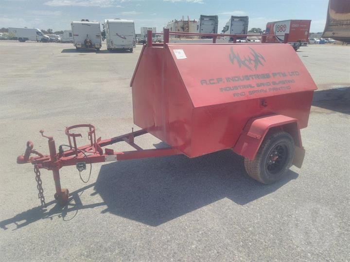 CUSTOM SINGLE AXLE for sale