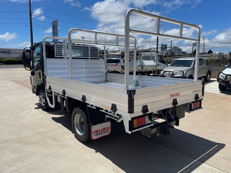 2023 ISUZU NPR 45/55-155 SWB AMT Tradepack for sale