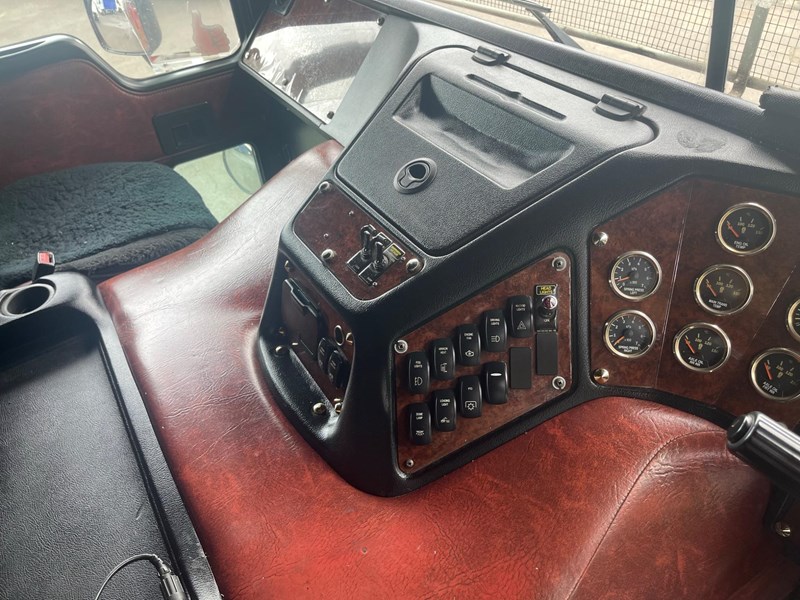 2010 KENWORTH K108 BIG CAB for sale