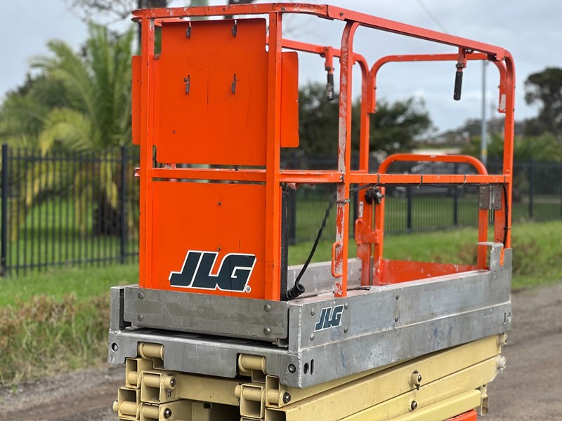 2012 JLG 1930ES for sale