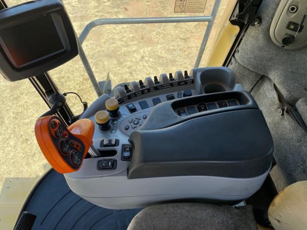 NEW HOLLAND CR960 for sale