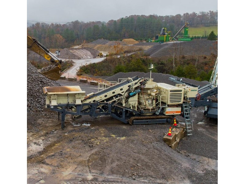 METSO LOKOTRACK® LT300HP MOBILE CONE CRUSHER for sale
