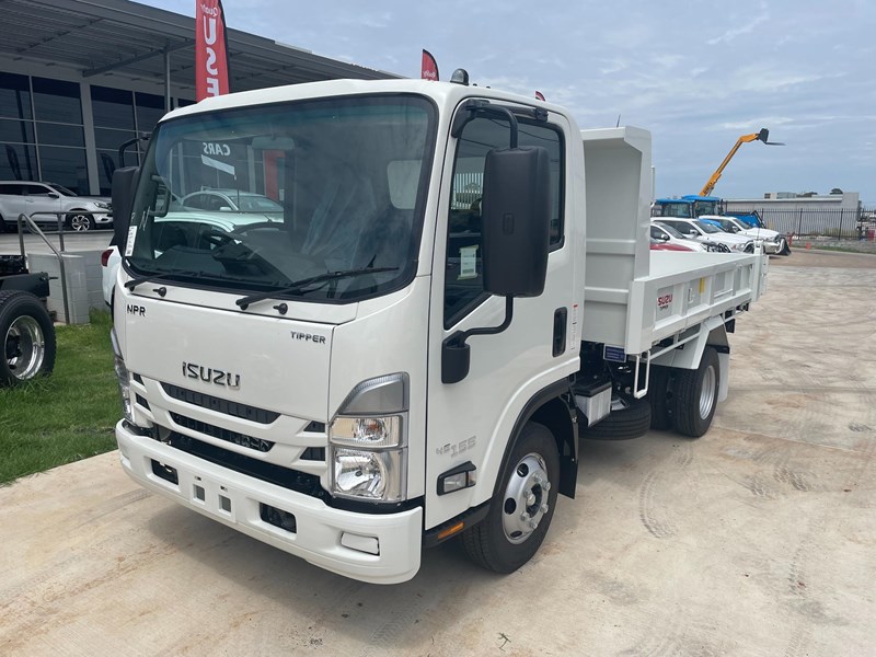 2023 ISUZU NPR75-190 Tipper for sale