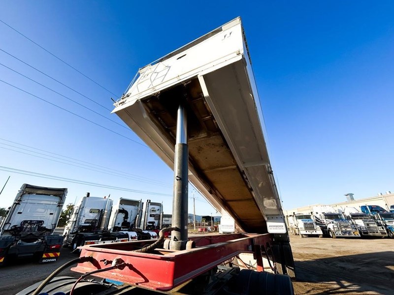 1999 FREIGHTMASTER STEEL TIPPER for sale