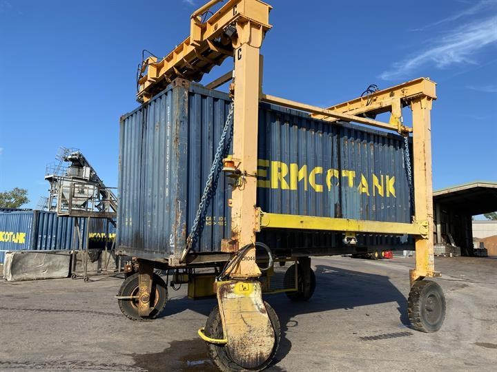 1989 ISOLOADER STRADDLE LOADER for sale